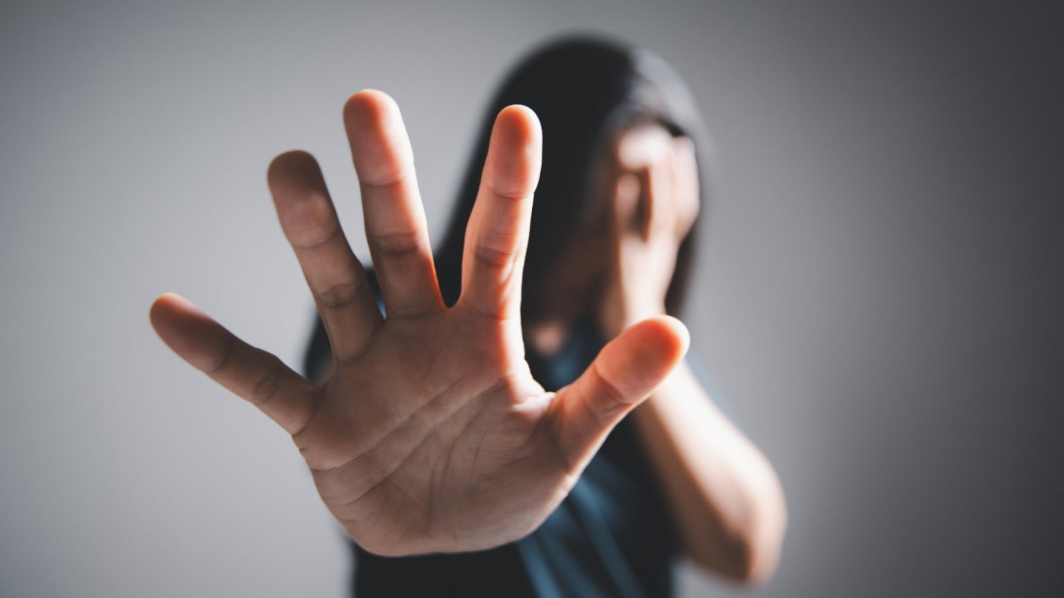 How everyday life in Sri Lanka hides violence against women. – Poruwa.lk